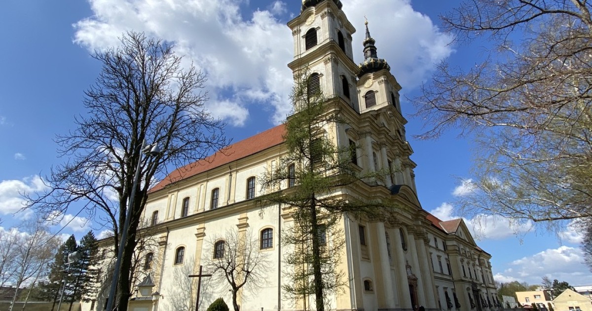 Kostoly Slovenska | Sedembolestnej je zasvätená takmer stovka kostolov ...